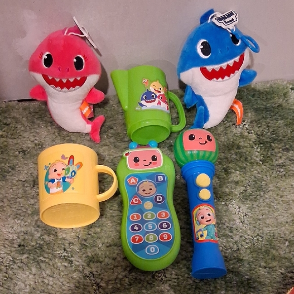 Baby Shark | Toys | Baby Shark And Cocomelon Set | Poshmark
